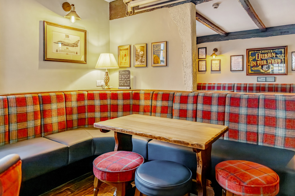 Queen in the West | Lincoln | Batemans Pubs
